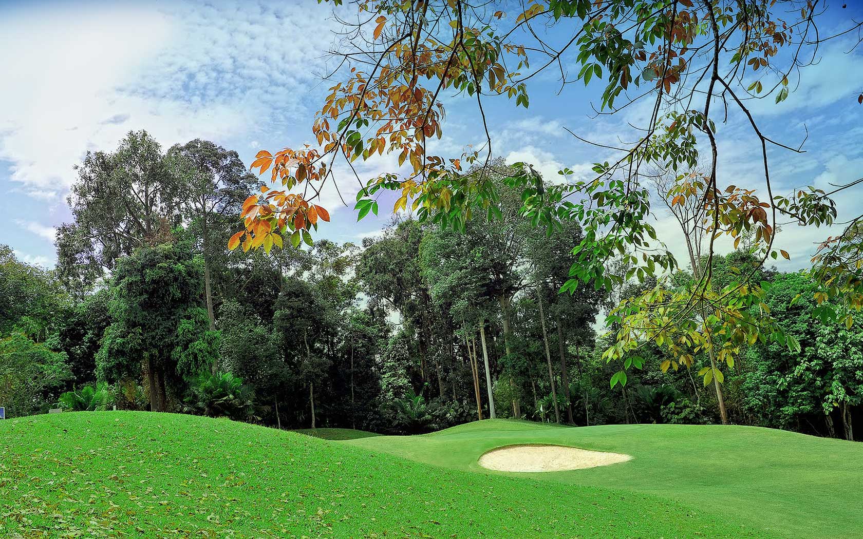 Contact - Danau Golf Club